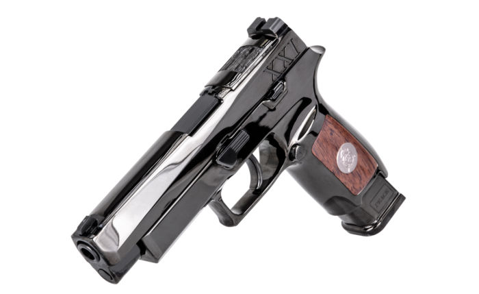 SIG SAUER to Present Ceremonial M17 Pistols