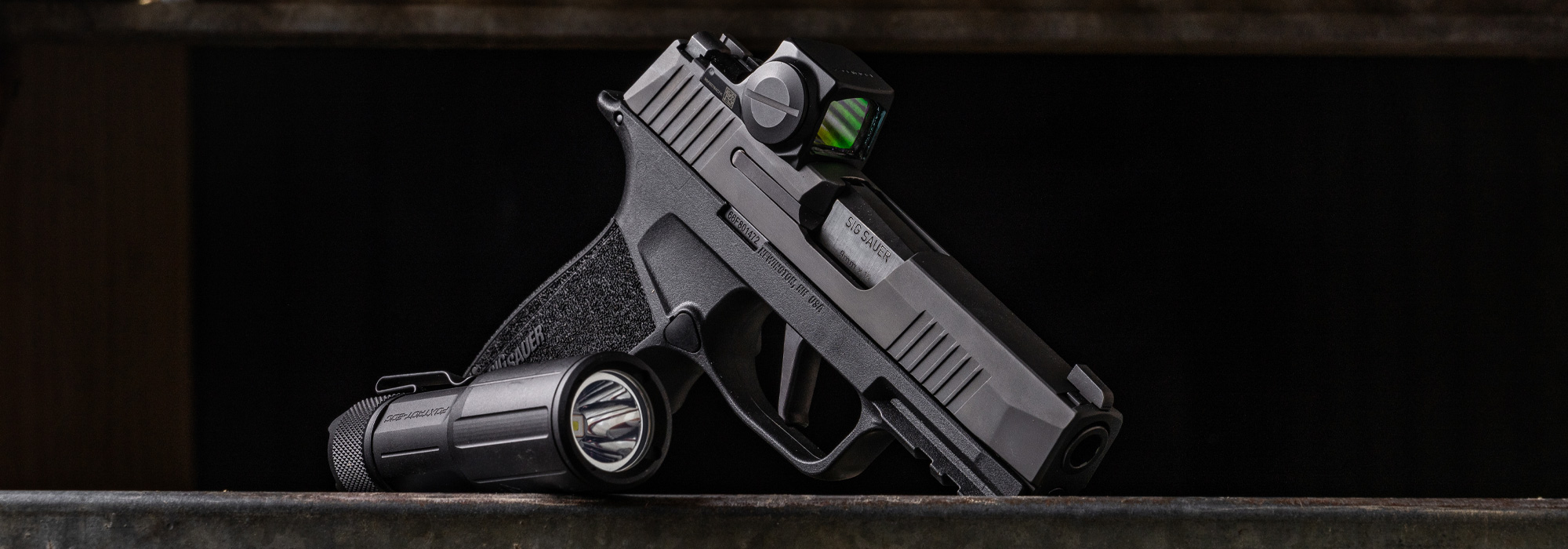 P365 XMACRO | Compact Striker Pistol | 9MM Concealed Carry